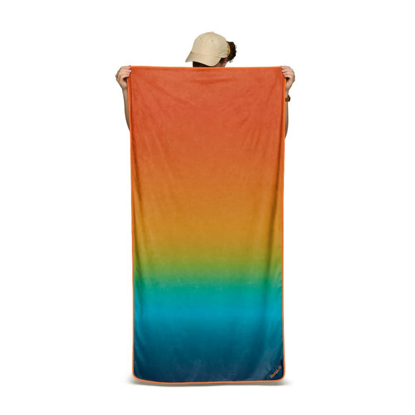 Tech Towel - 2 Pack | Rumpl Beach Towels