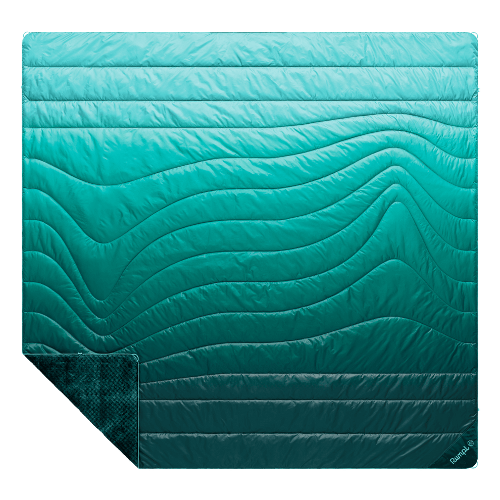 Fleece Puffy 2 Person Blanket: Jade Fade | Rumpl. Set. Go.