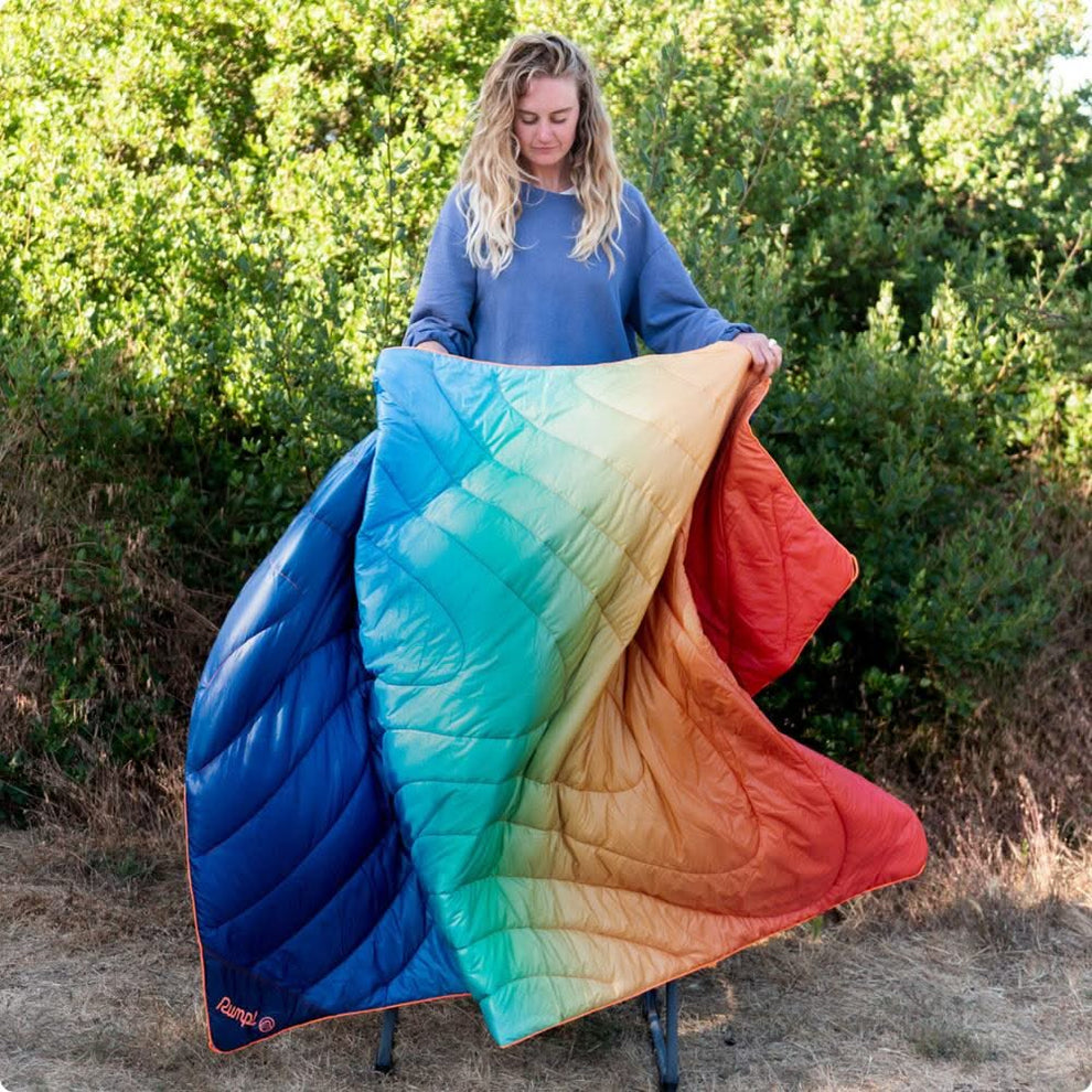Original Puffy Blanket: Baja Fade | Rumpl. Set. Go.